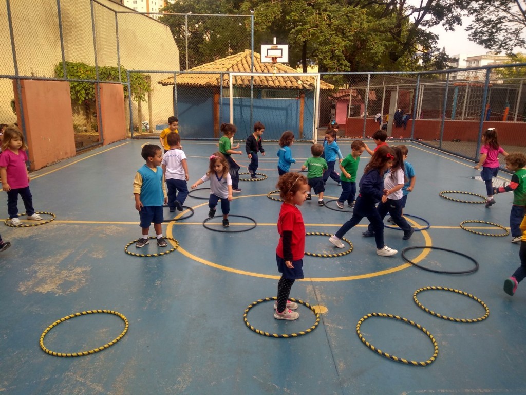 Coelhinho Sai Da Toca Brincadeira - ENSINO Coelhinho Sai Da Toca Brincadeira - ENSINO